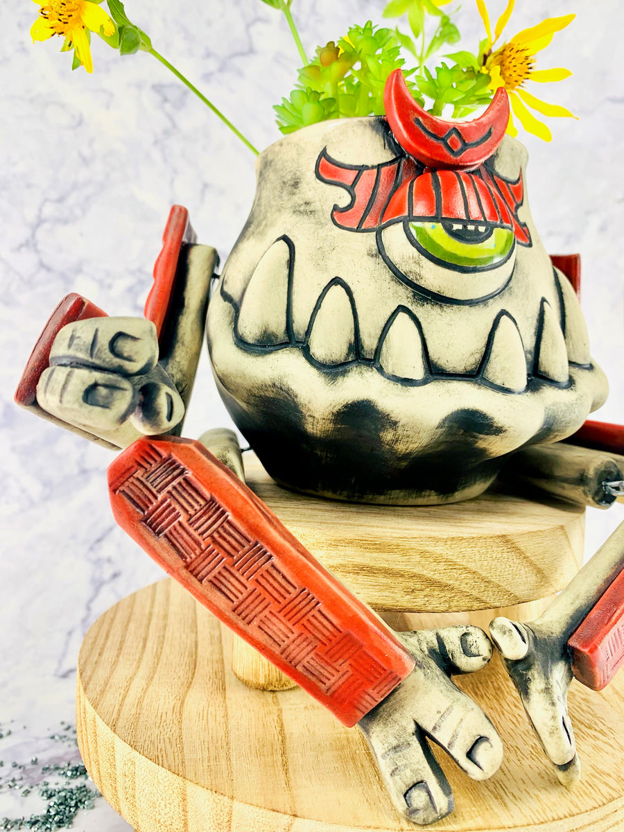 Garden Warrior One – Calou Calay