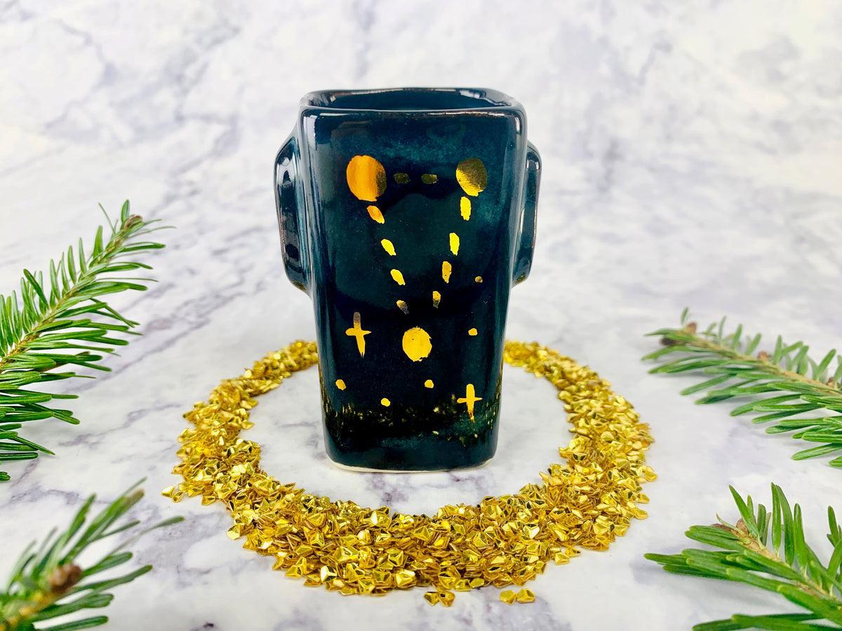 Tiki Holiday – Calou Calay