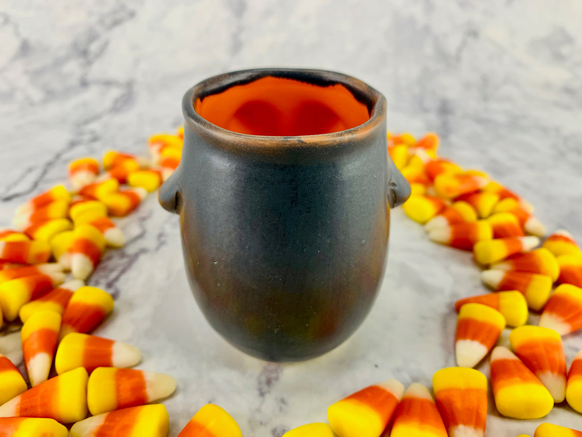 Sinister Menace-ter – Calou Calay